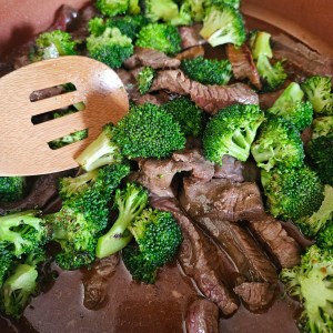 Quick and Easy Venison Beef and Broccoli Stir-Fry – Hill Road Homestead